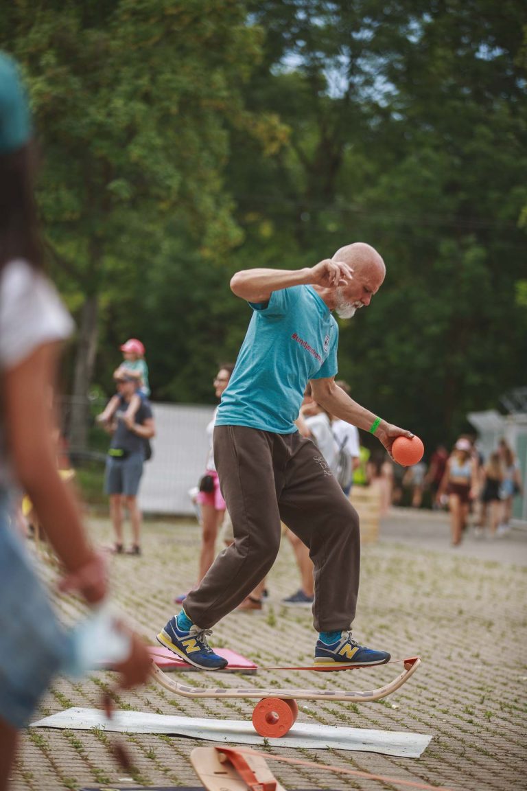 Mission Slackline für alle: Interview mit Robert Käding - Gibbon